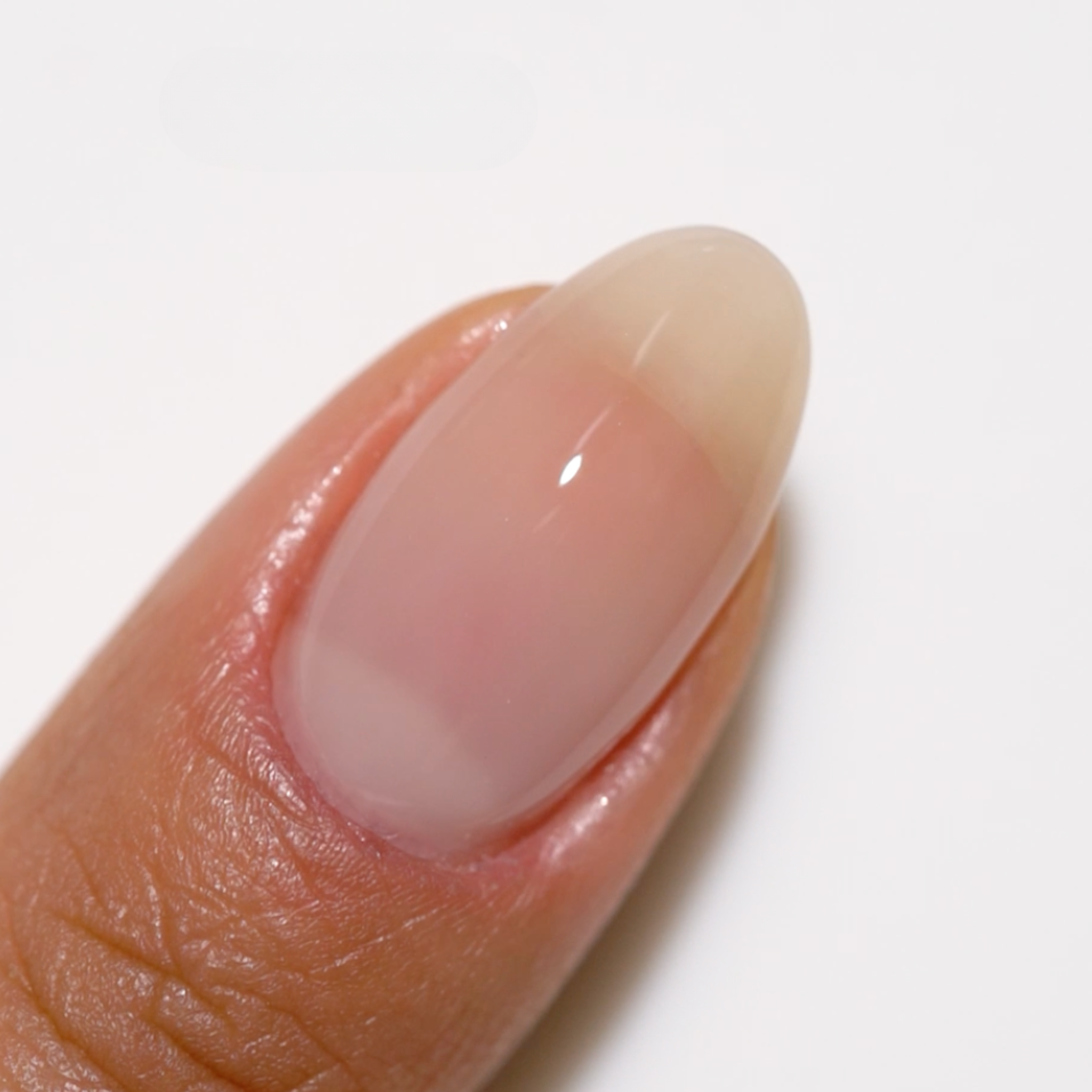 Sheer Sugar #2443 – DND Gel