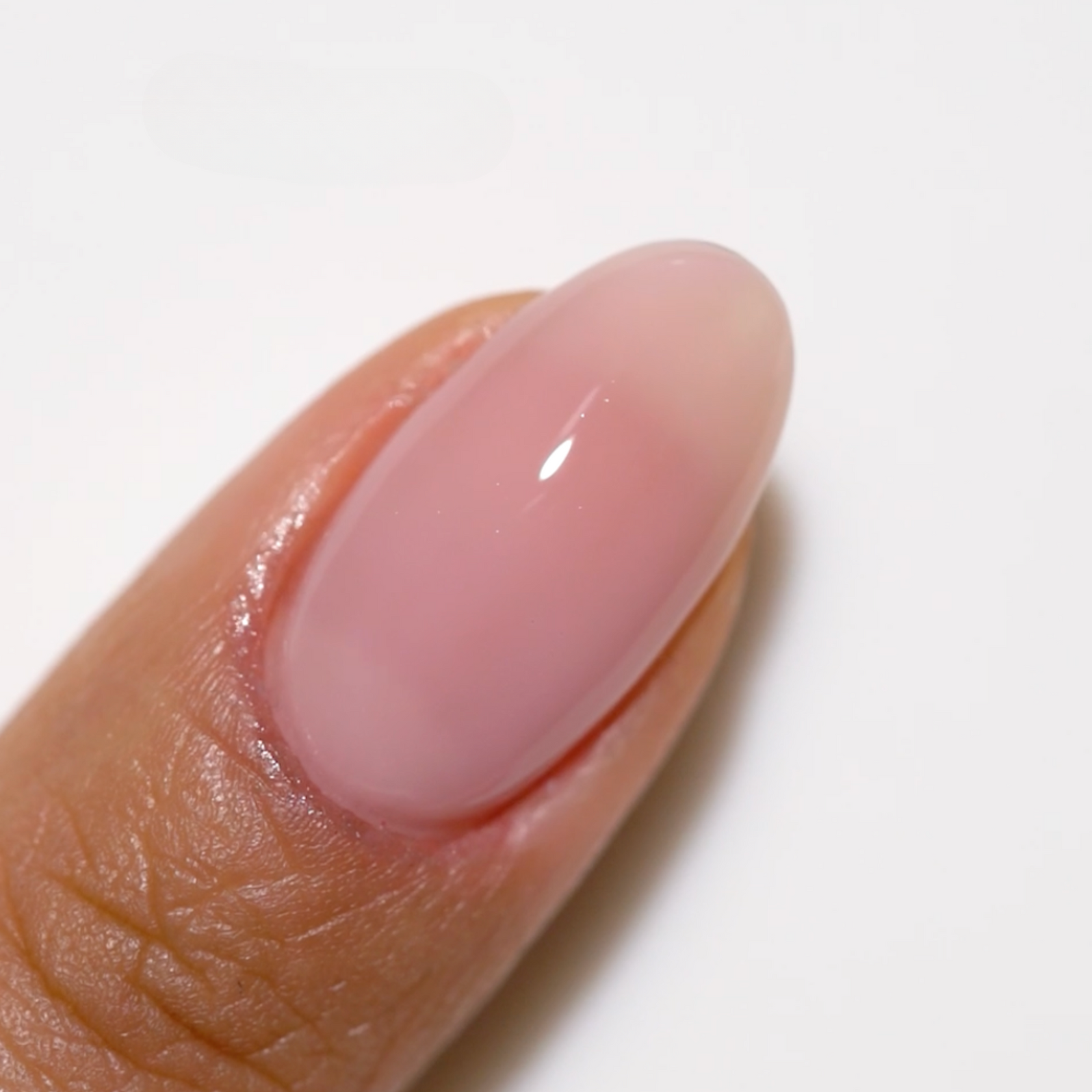 Bubblegum #2468 – DND Gel