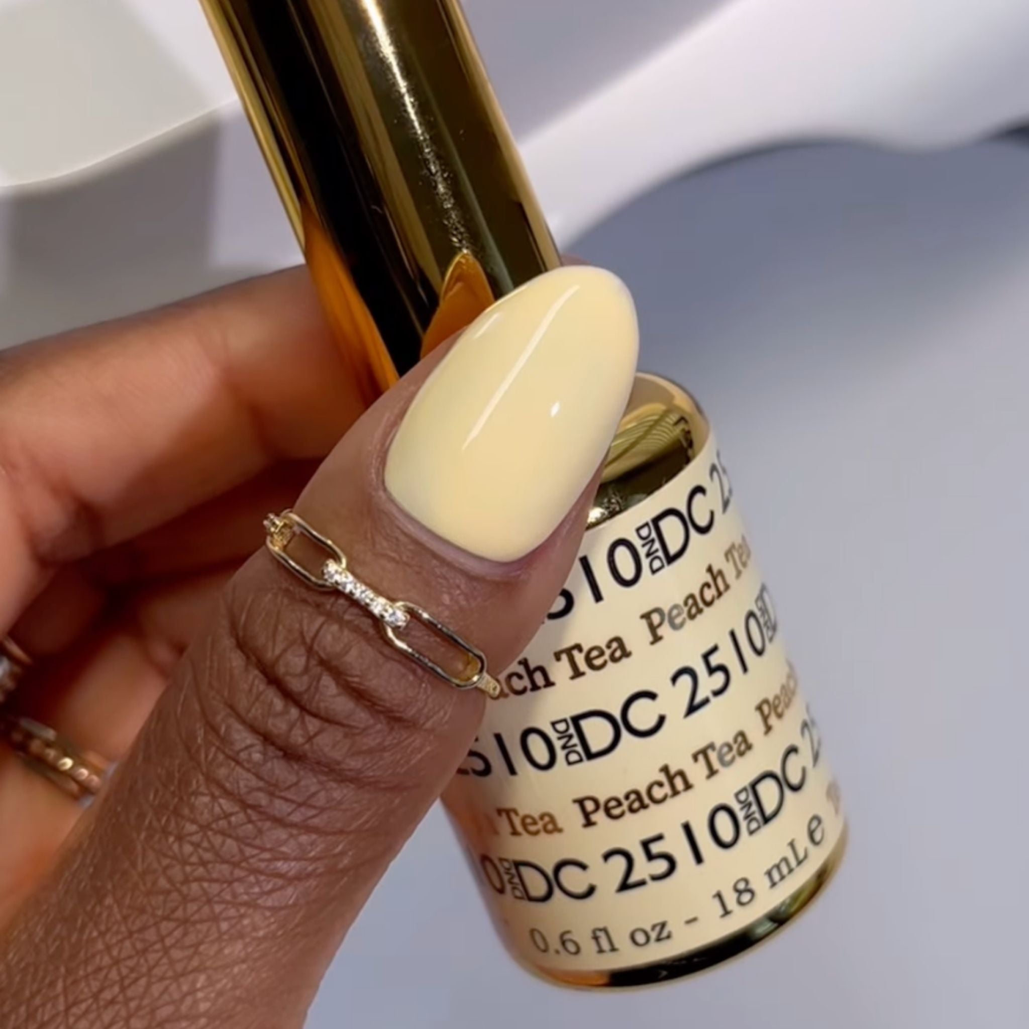 Peach Tea #2510 - Final Sale – DND Gel