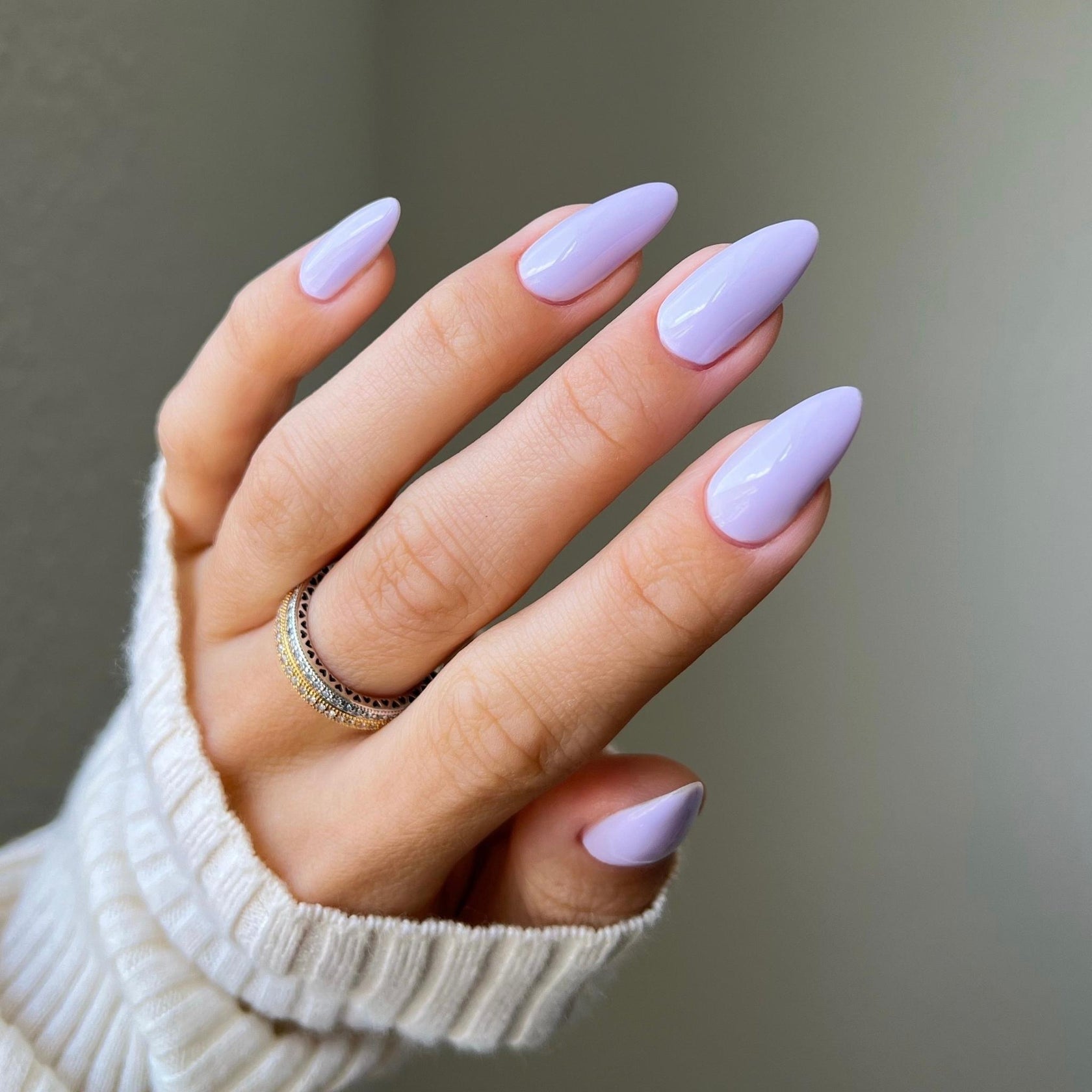Dainty Lavender DIVA #103 – DND Gel