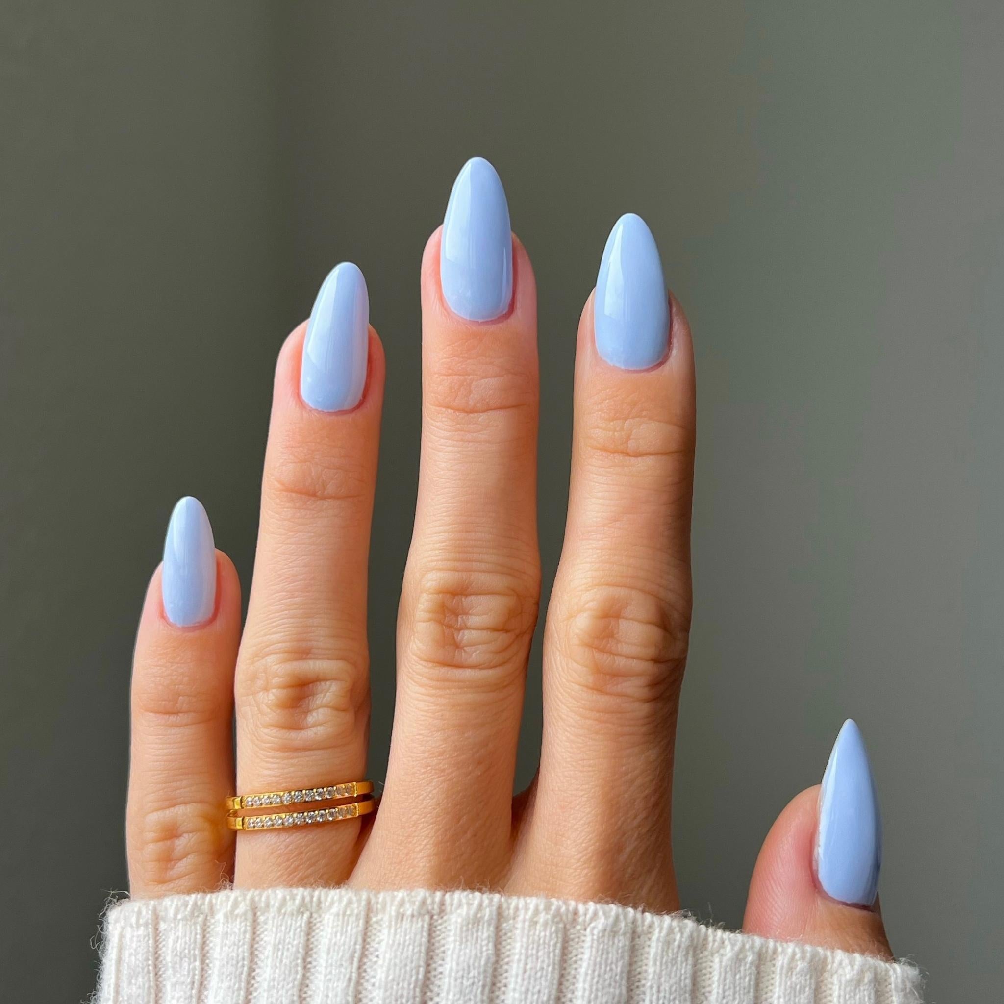 Periwinkle Tides DIVA #107 – DND Gel