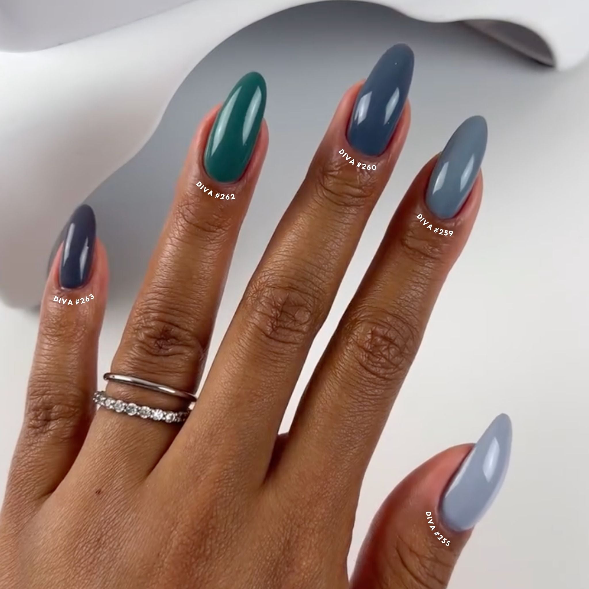 Airy Daze DIVA #259 – DND Gel