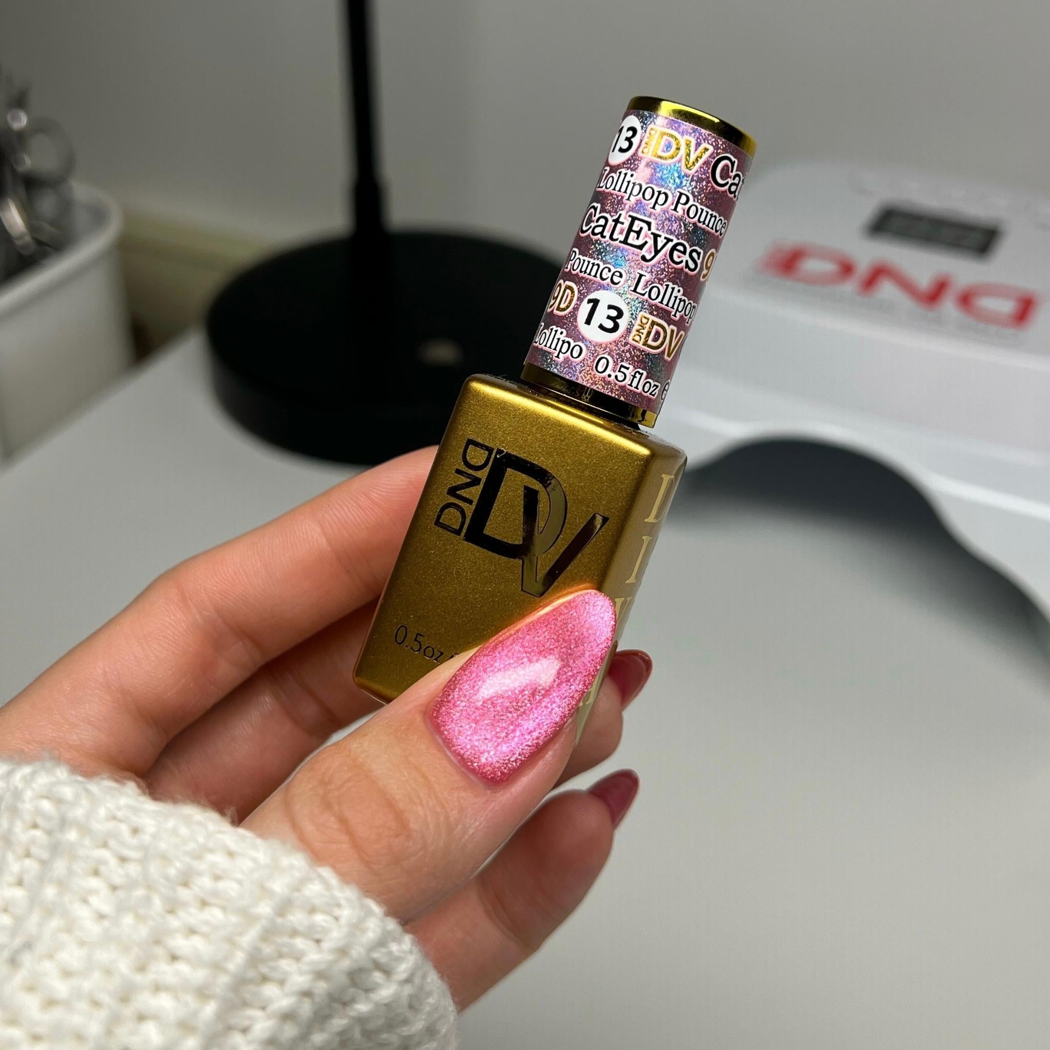 DIVA 9D Cat Eye Candy – 12 Set – DND Gel