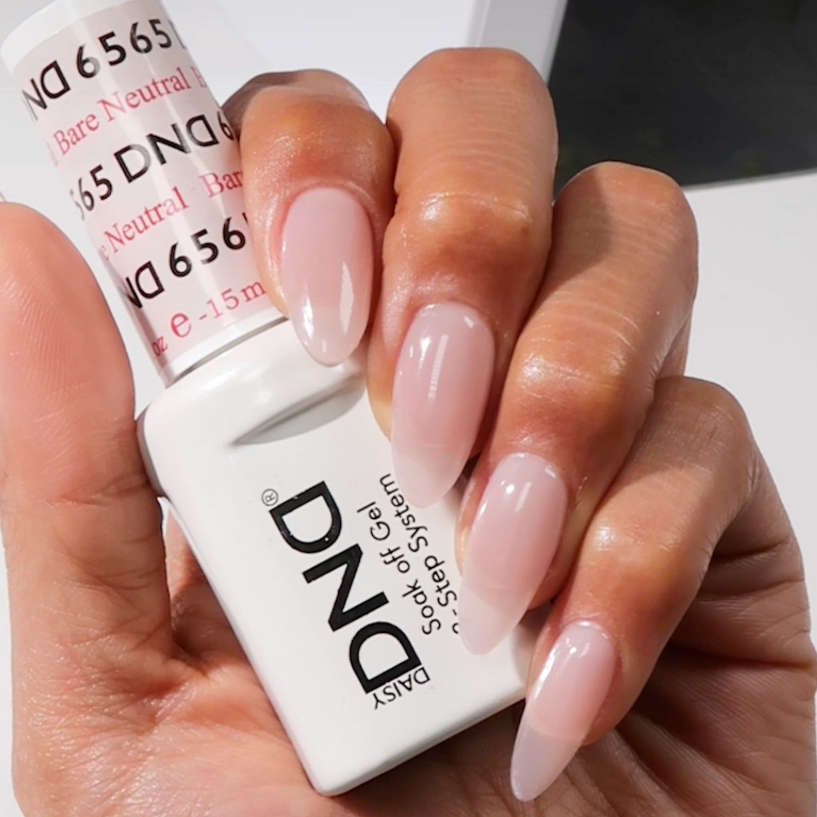 Bare Neutral #6565 – DND Gel