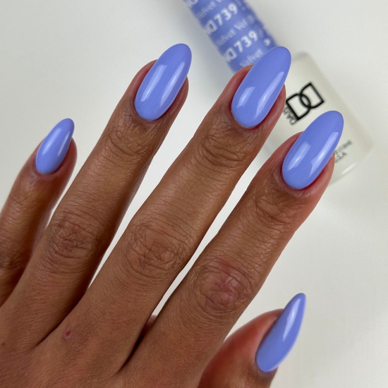 Velvet #739 – DND Gel