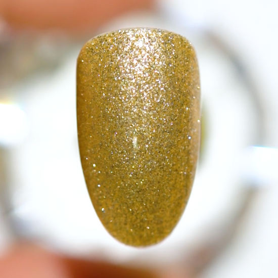 Champagne Winter #780 – DND Gel