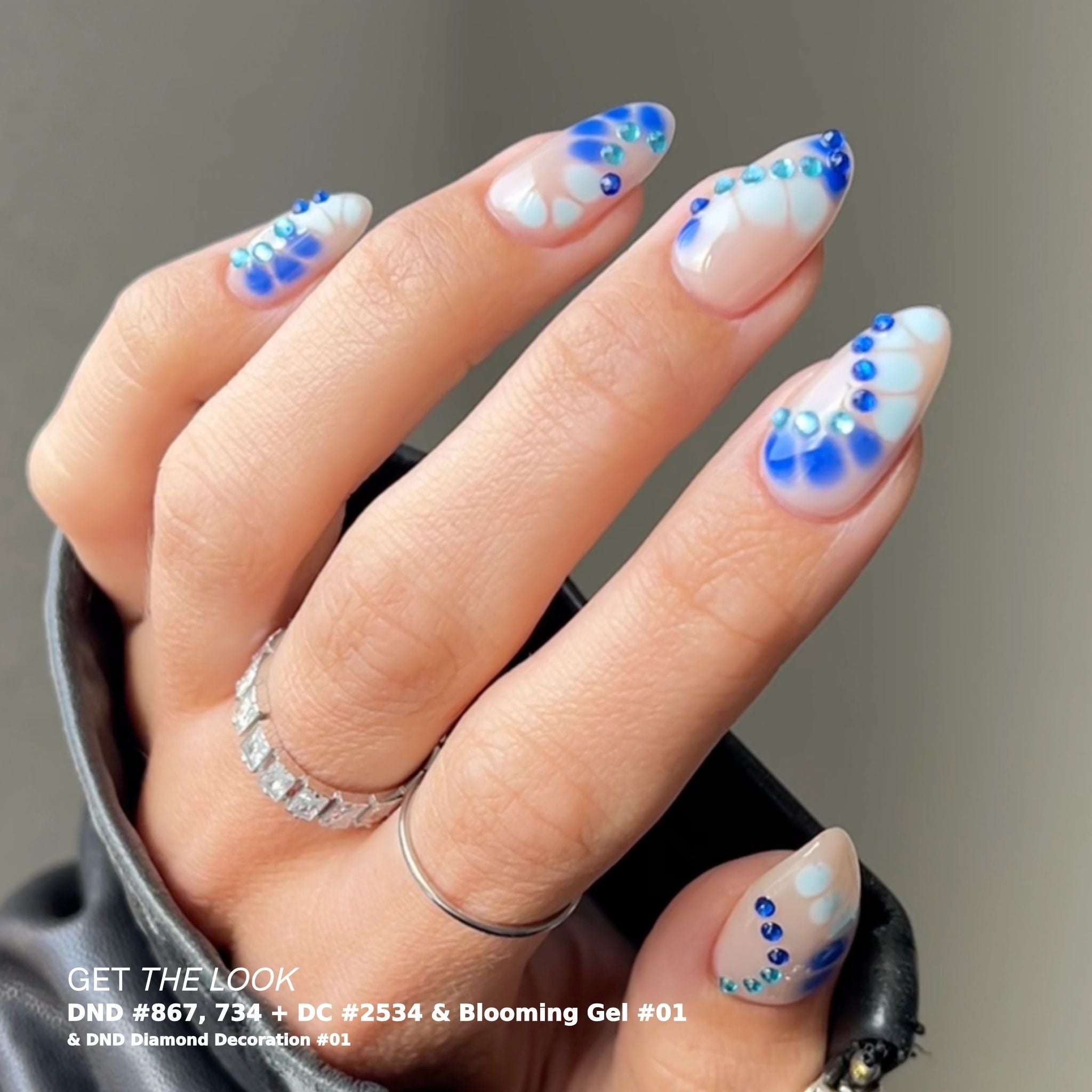 Berry Blue #734 – DND Gel