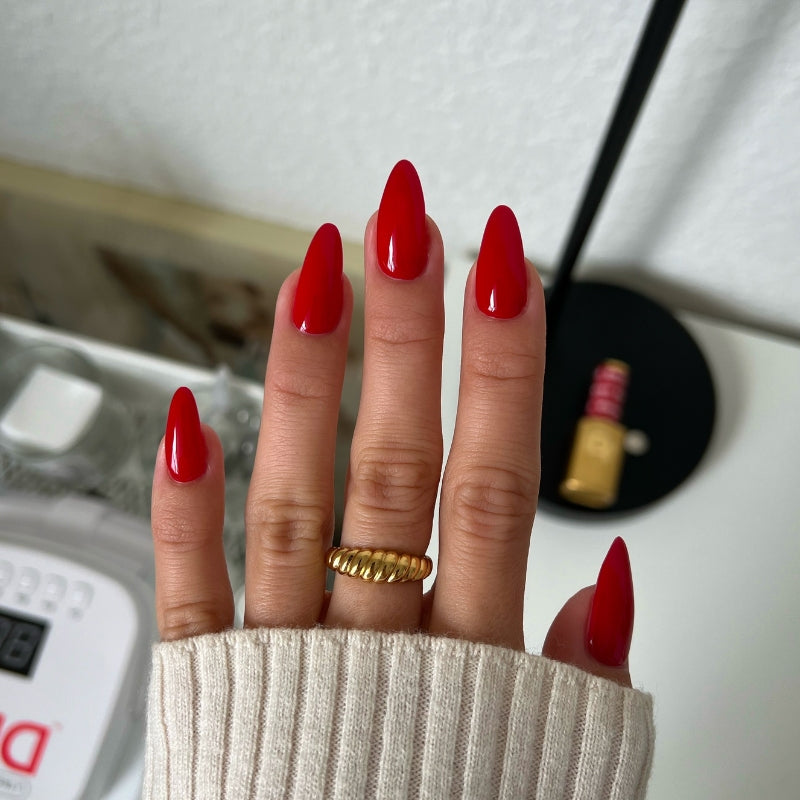 Left Him On Red DIVA #163 – DND Gel