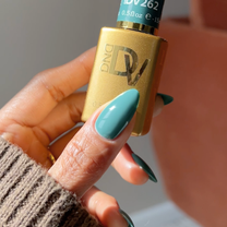 Seafoam Serenade DIVA #262 – DND Gel