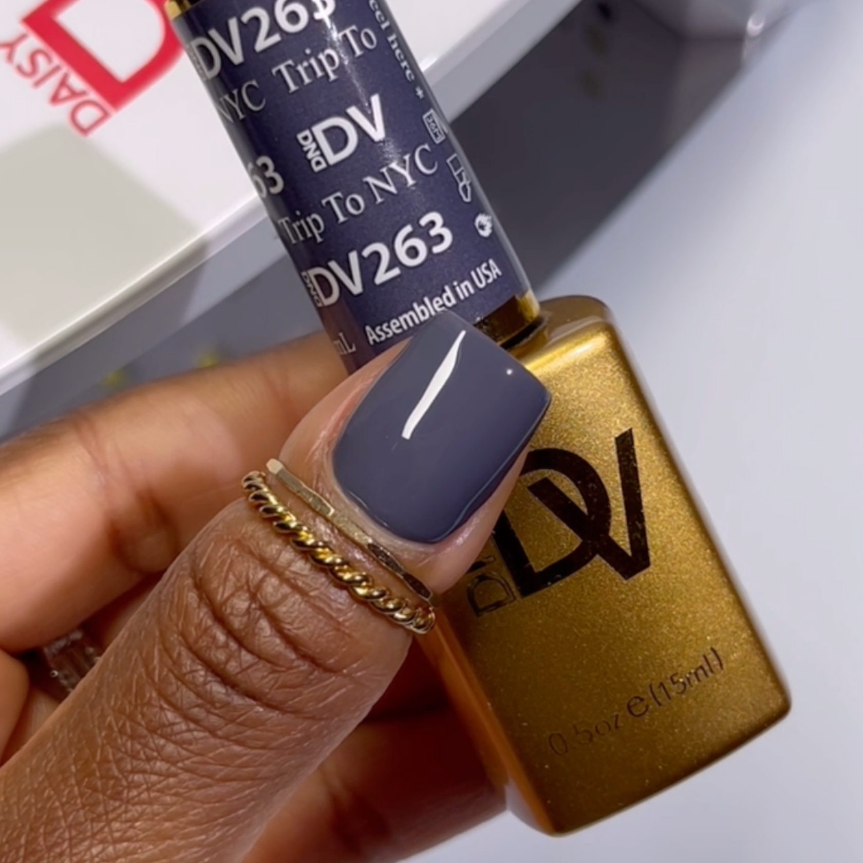 Trip To NYC DIVA #263 – DND Gel