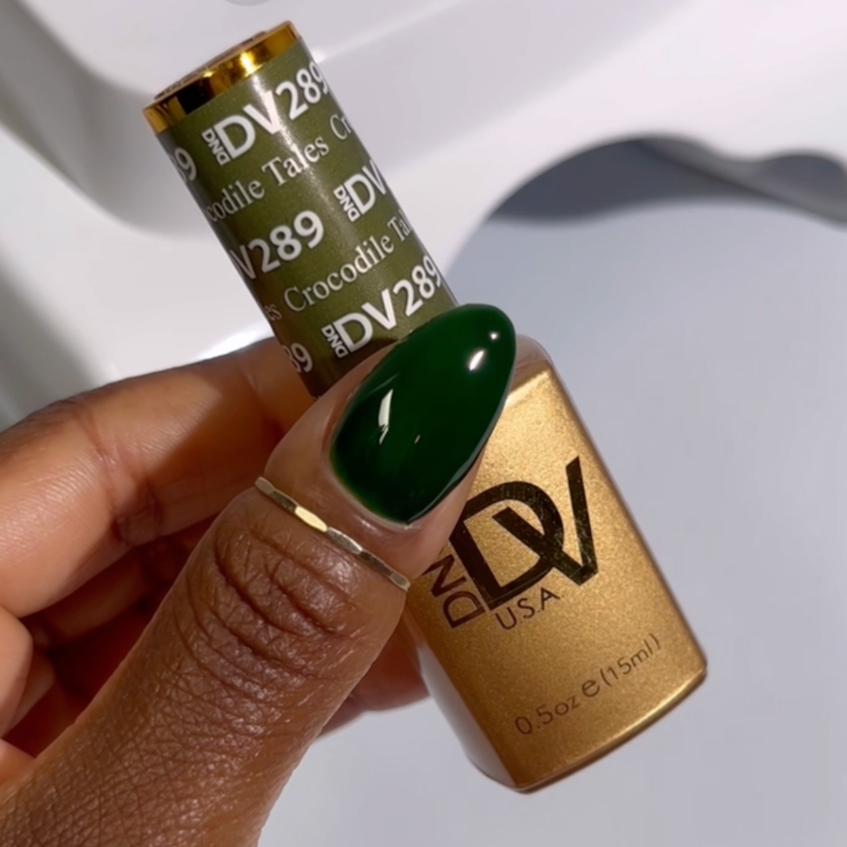 Crocodile Tales DIVA #289 – DND Gel